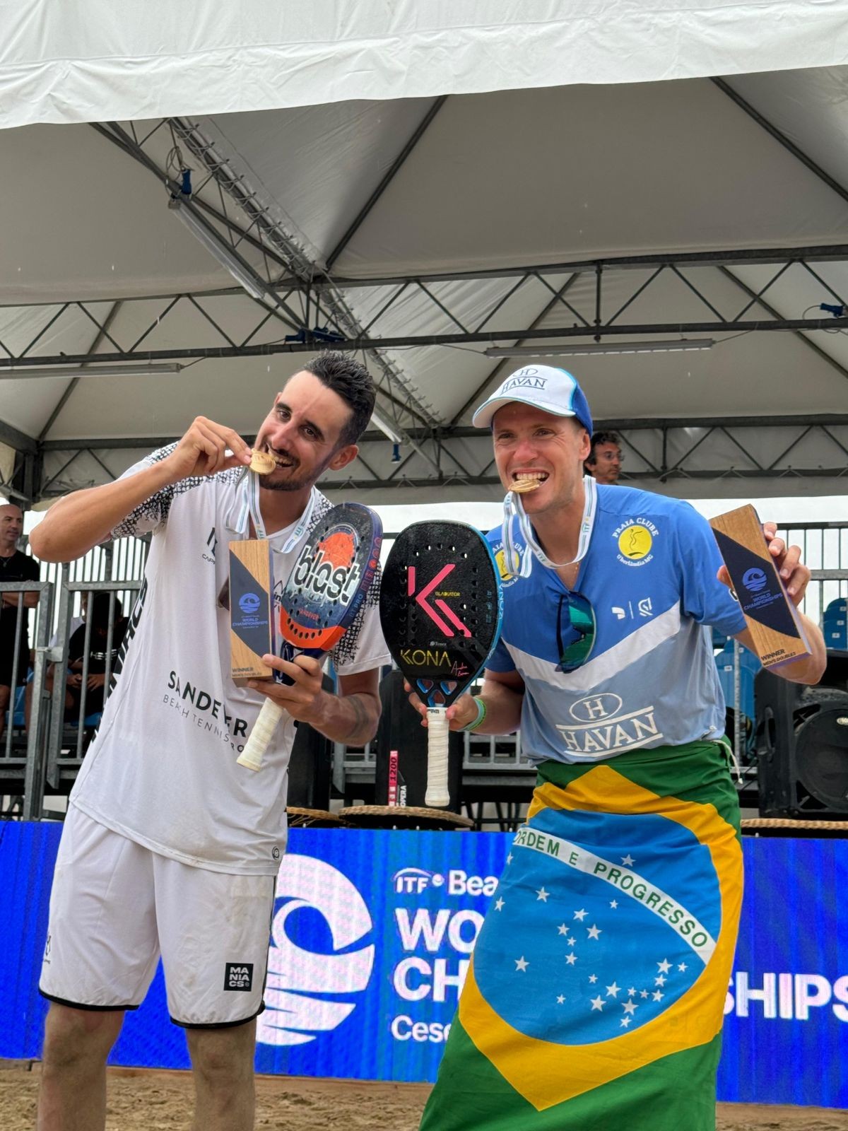 Brasil domina Mundial de beach tennis e agora tem número 1 do mundo no ...