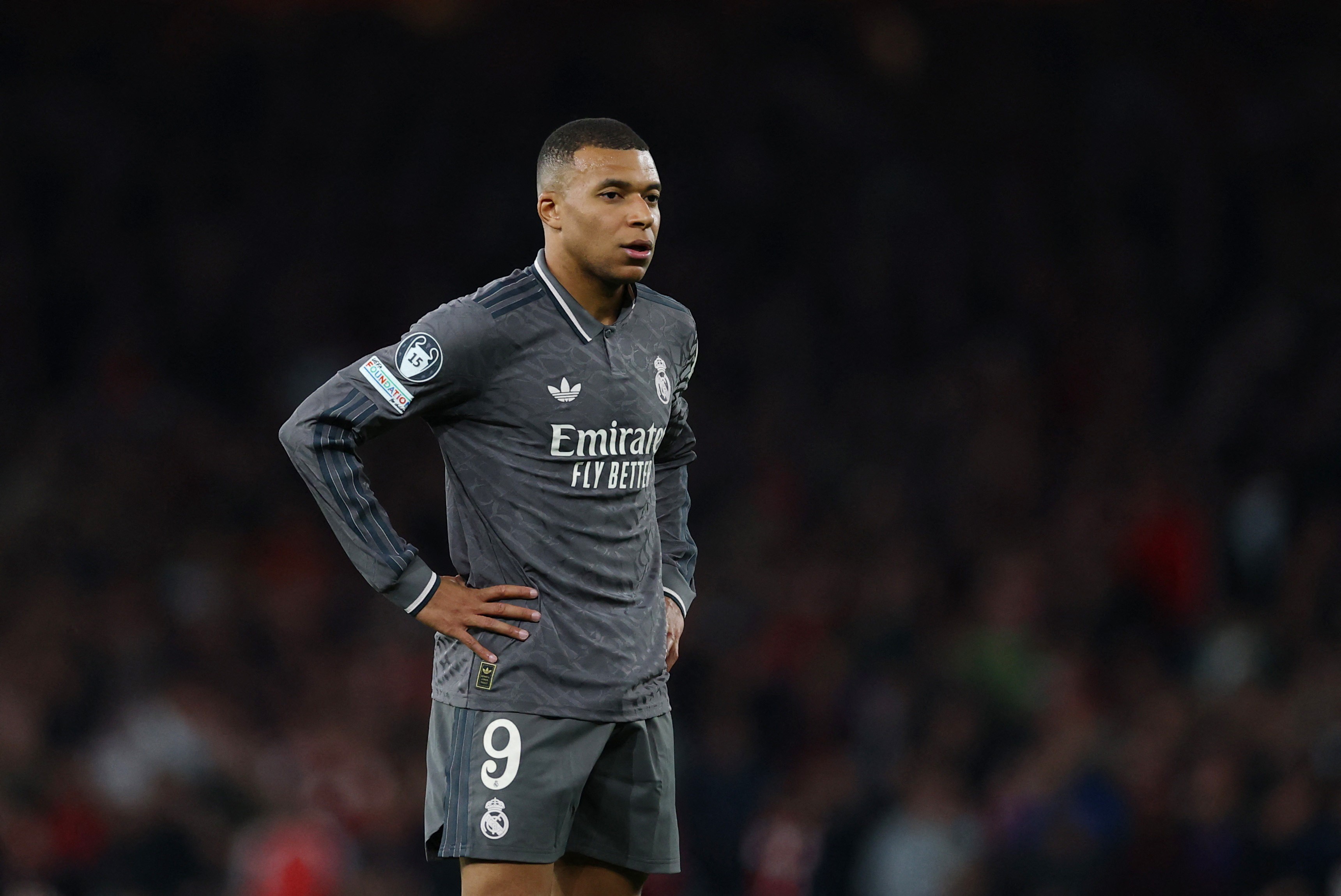Mbappé começa a final da Copa do Rei no banco do Real Madrid | Ge