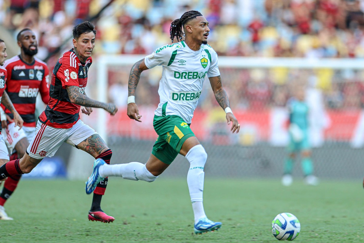 Cuiabá paga R$ 6,3 milhões a time espanhol e acerta compra do atacante ...