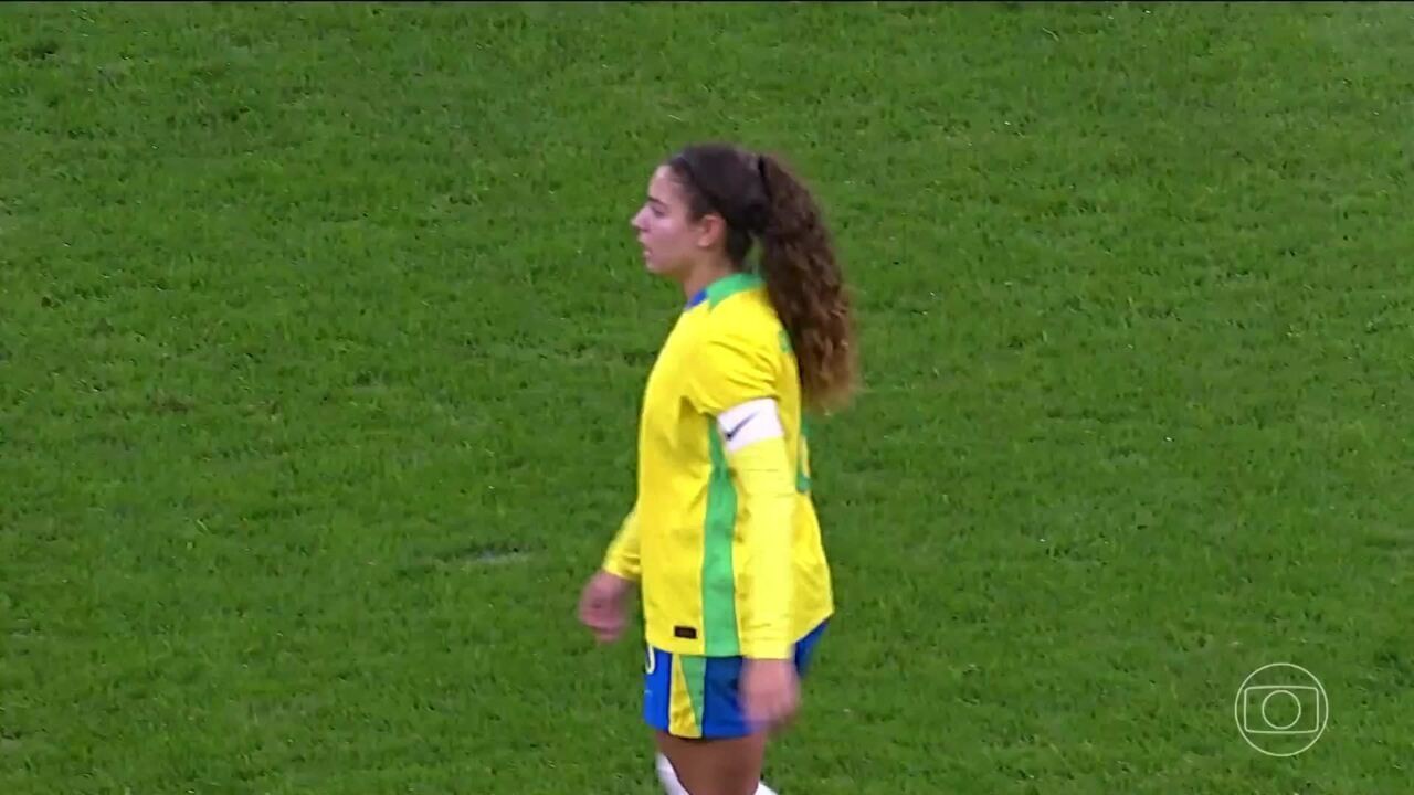Angelina celebra liderança na Seleção feminina: "Assumindo a ...
