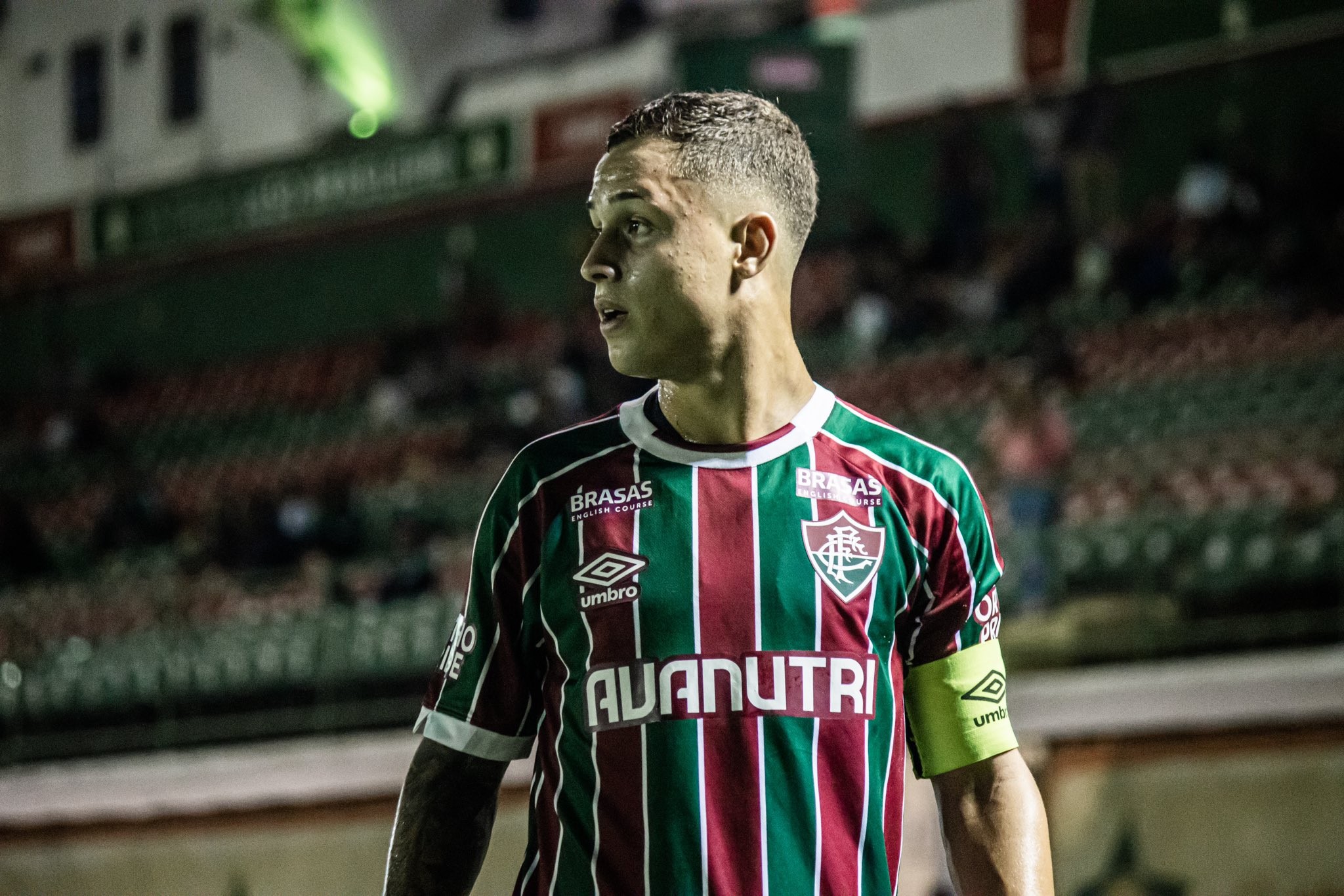 Arthur se pronuncia após acusação de injúria racial em Fluminense x ...