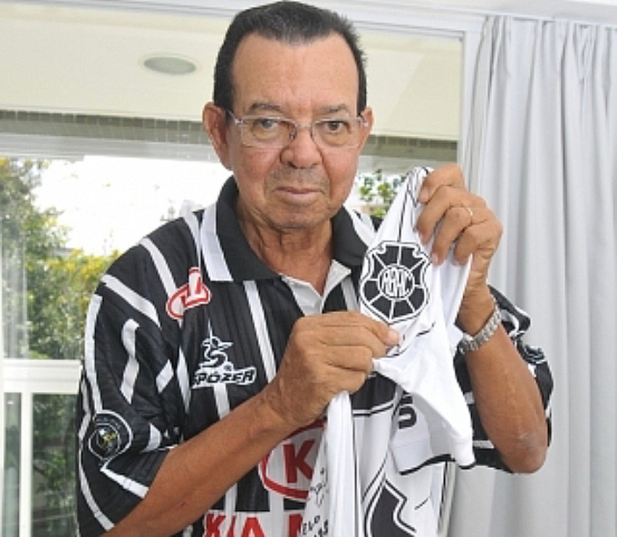 João Francisco, ídolo do Rio Branco-ES, morre aos 79 anos | rio branco-es | ge