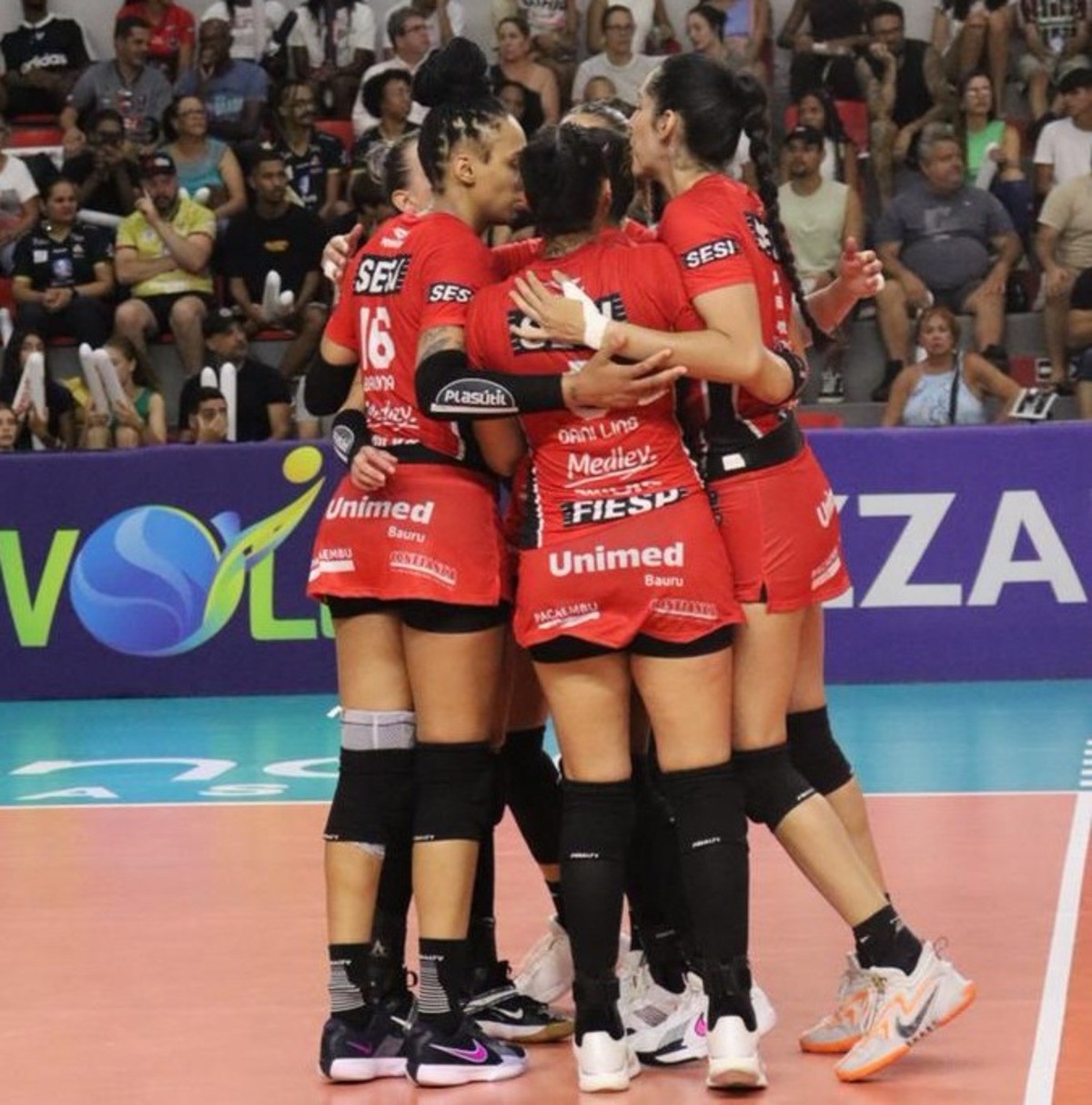 Sesi-Bauru vence Mackenzie e segue em 5º na Superliga feminina | Ge