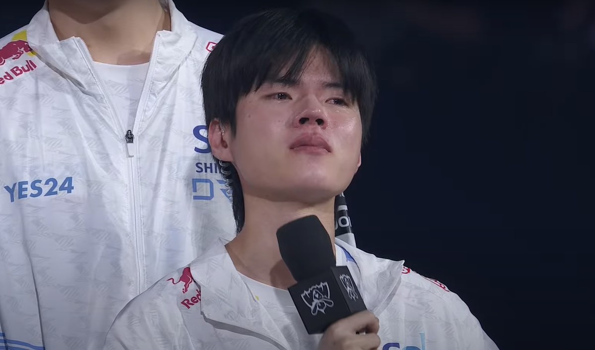 Final do Worlds 2022: Deft chora com 1º título: "Era sonho, mas agora ...