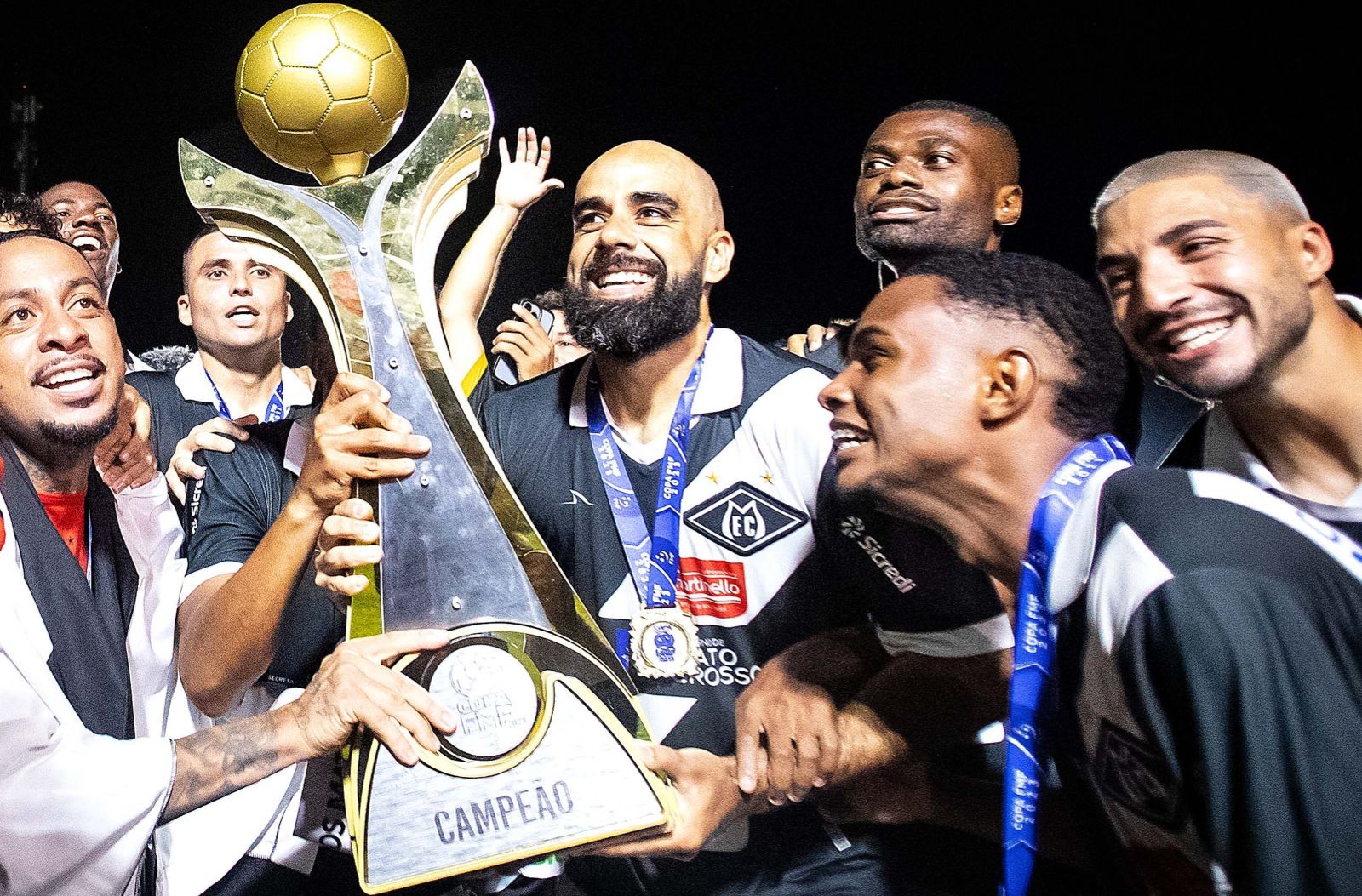Sete clubes confirmam participação, e Federação divulga regulamento e ...