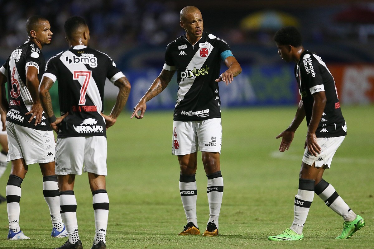Com 65% de chances de acesso, Vasco tenta driblar a ansiedade na Série ...