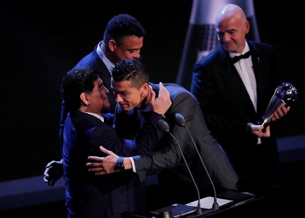 maradona e cr7