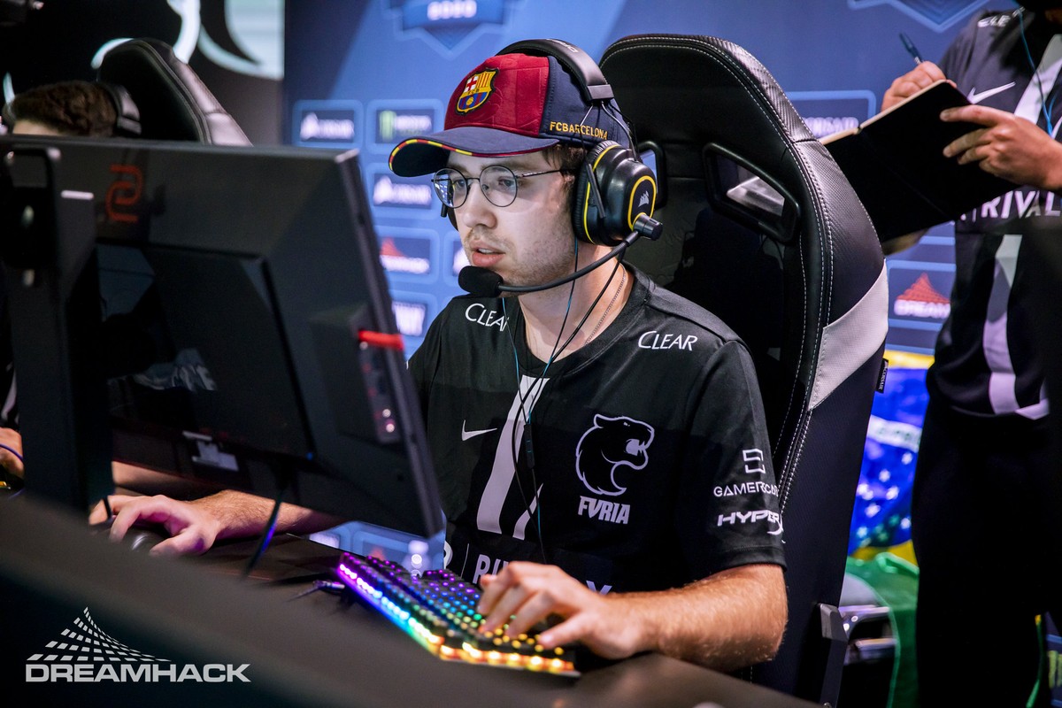 CS:GO: FURIA vence Triumph e garante vaga na 12ª temporada da ESL Pro ...