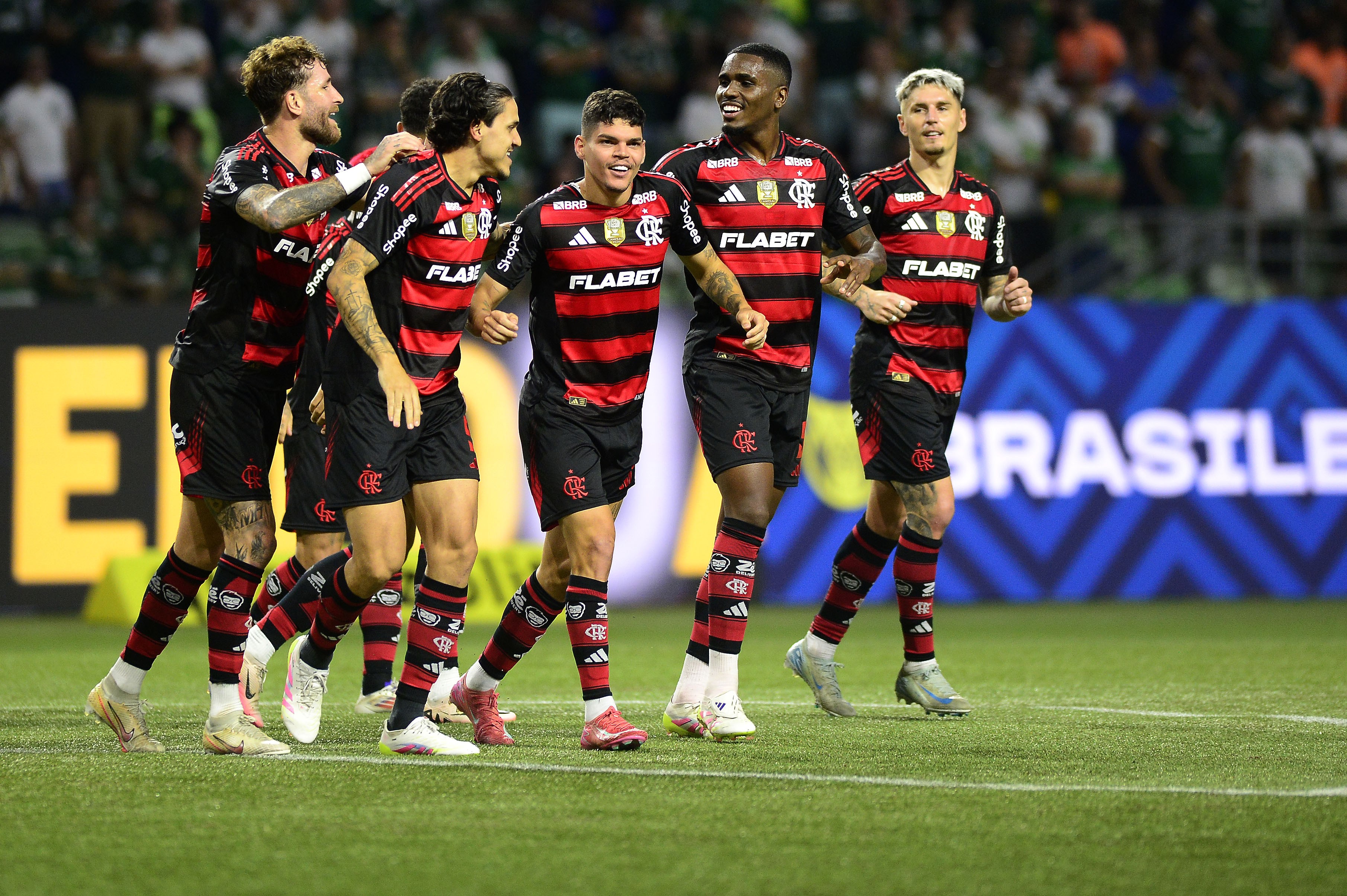 Sem sofrer gol do Palmeiras, Flamengo chega a sete bônus de SG nos ...