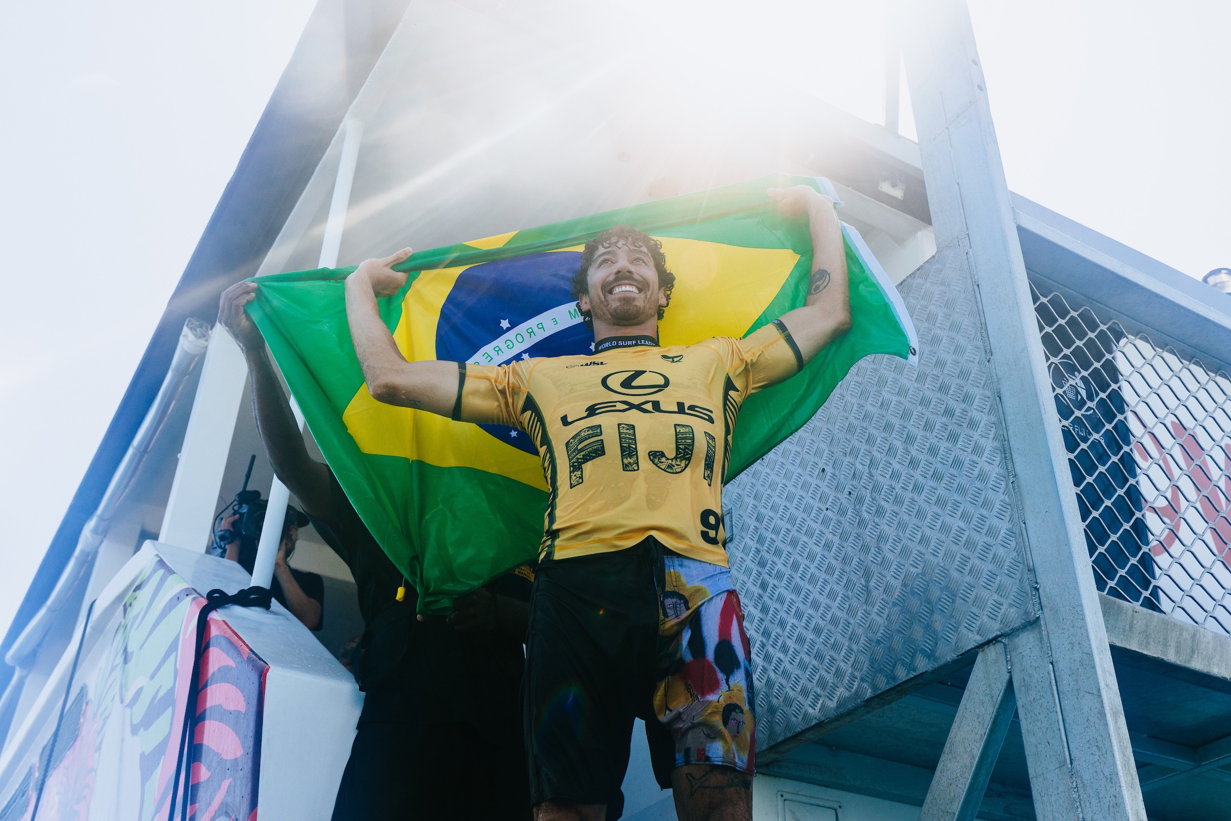 Yago Dora é campeão mundial da WSL pela 1ª vez