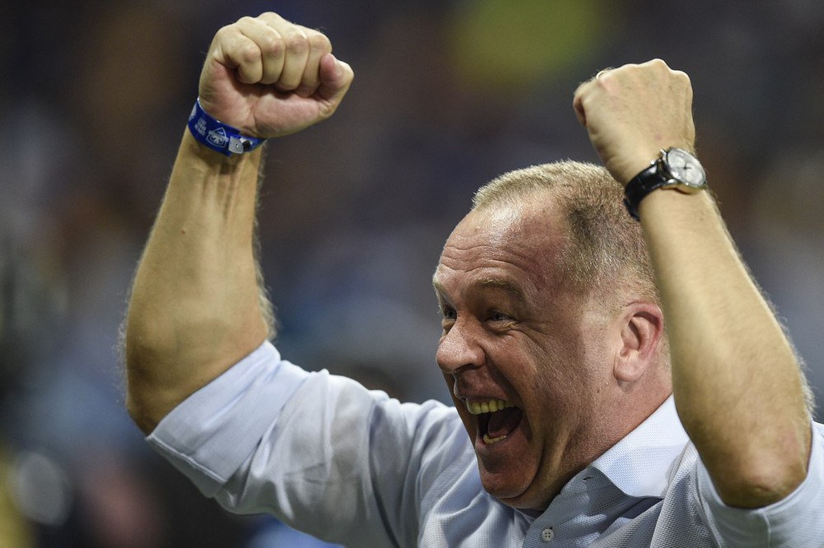 Mano conversa com Cruzeiro, projeto agrada, e resposta definitiva sai ...