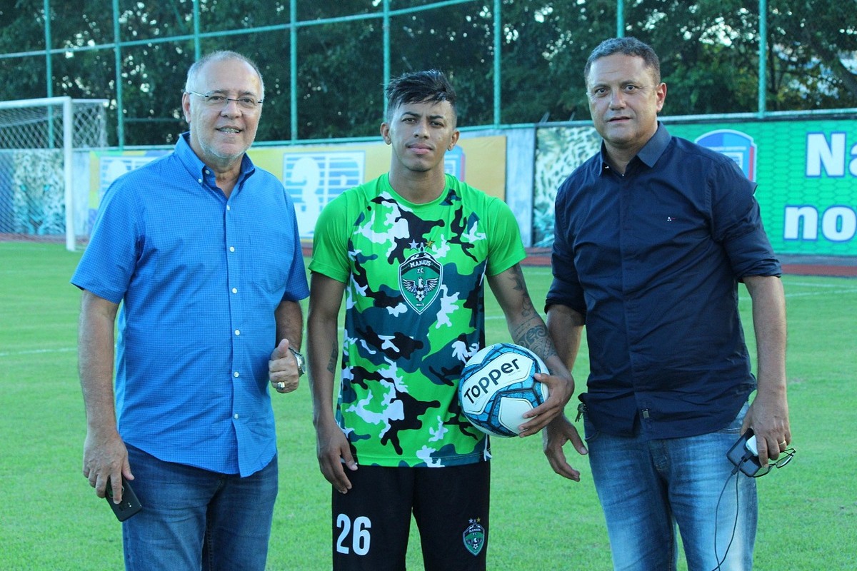 Manaus acerta com ex-Patrocinense Thiago Brito, que já treina com o ...