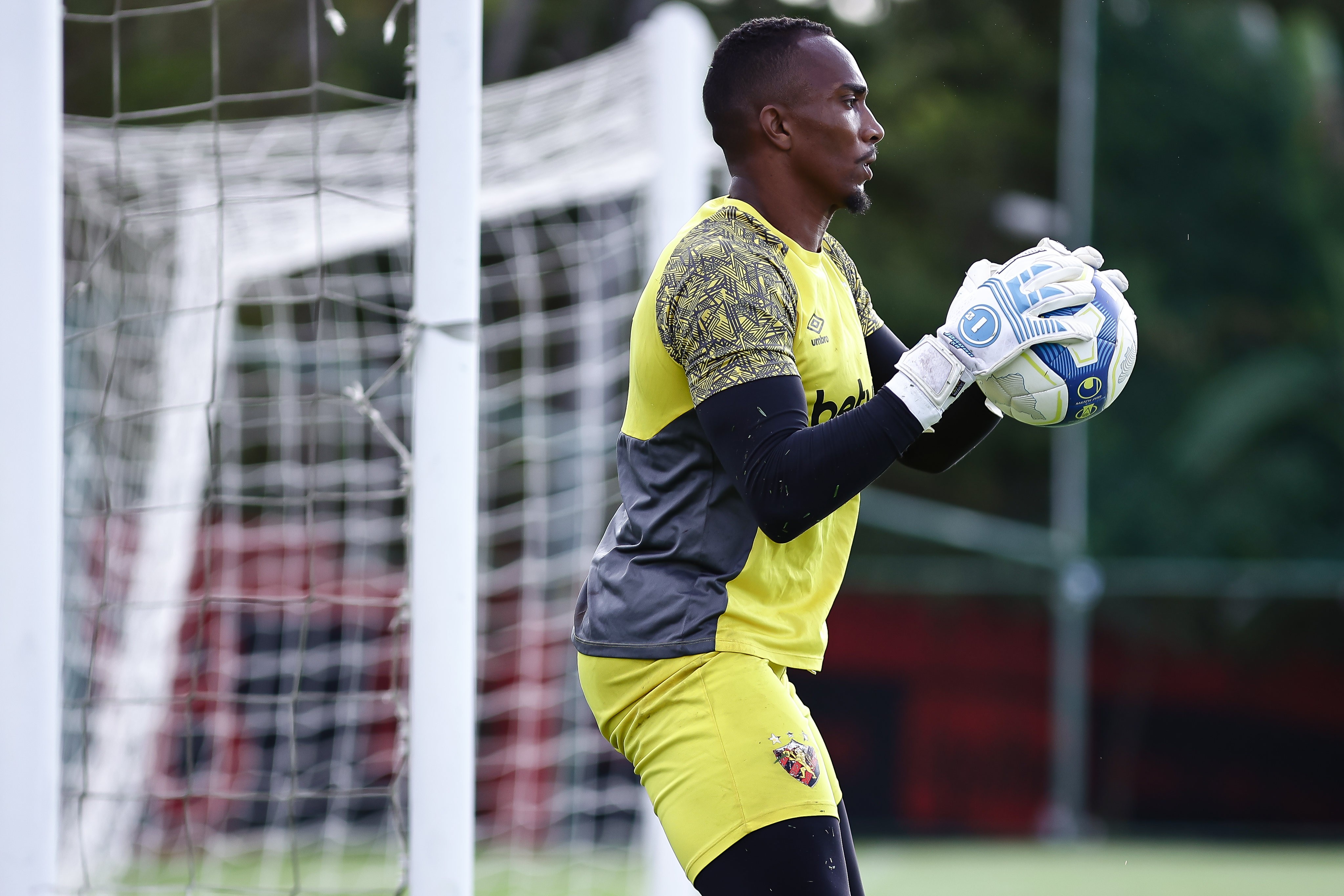 Sport explica planos para os goleiros Jordan e Denis para 2025 | sport | ge