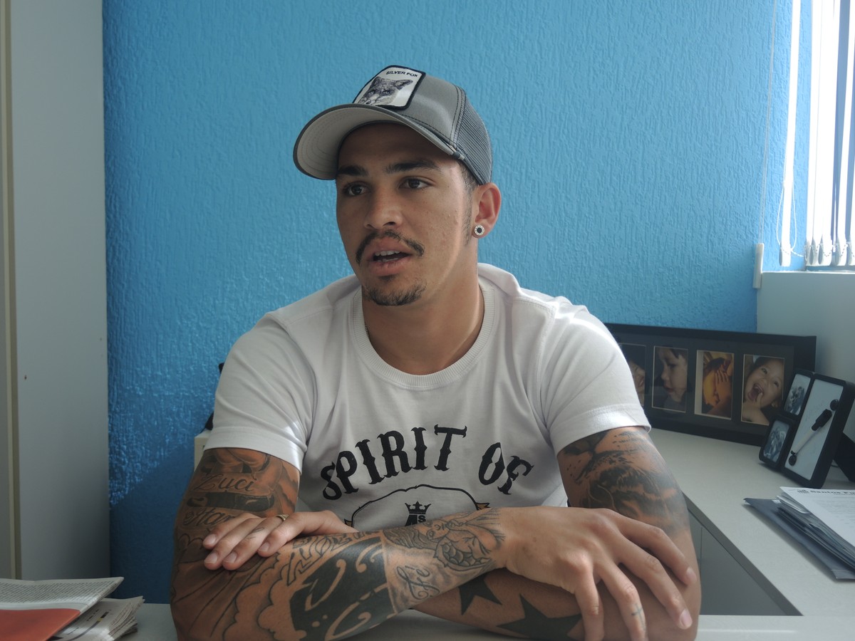 Corinthians espera Luciano após férias, mas trata permanência como ...