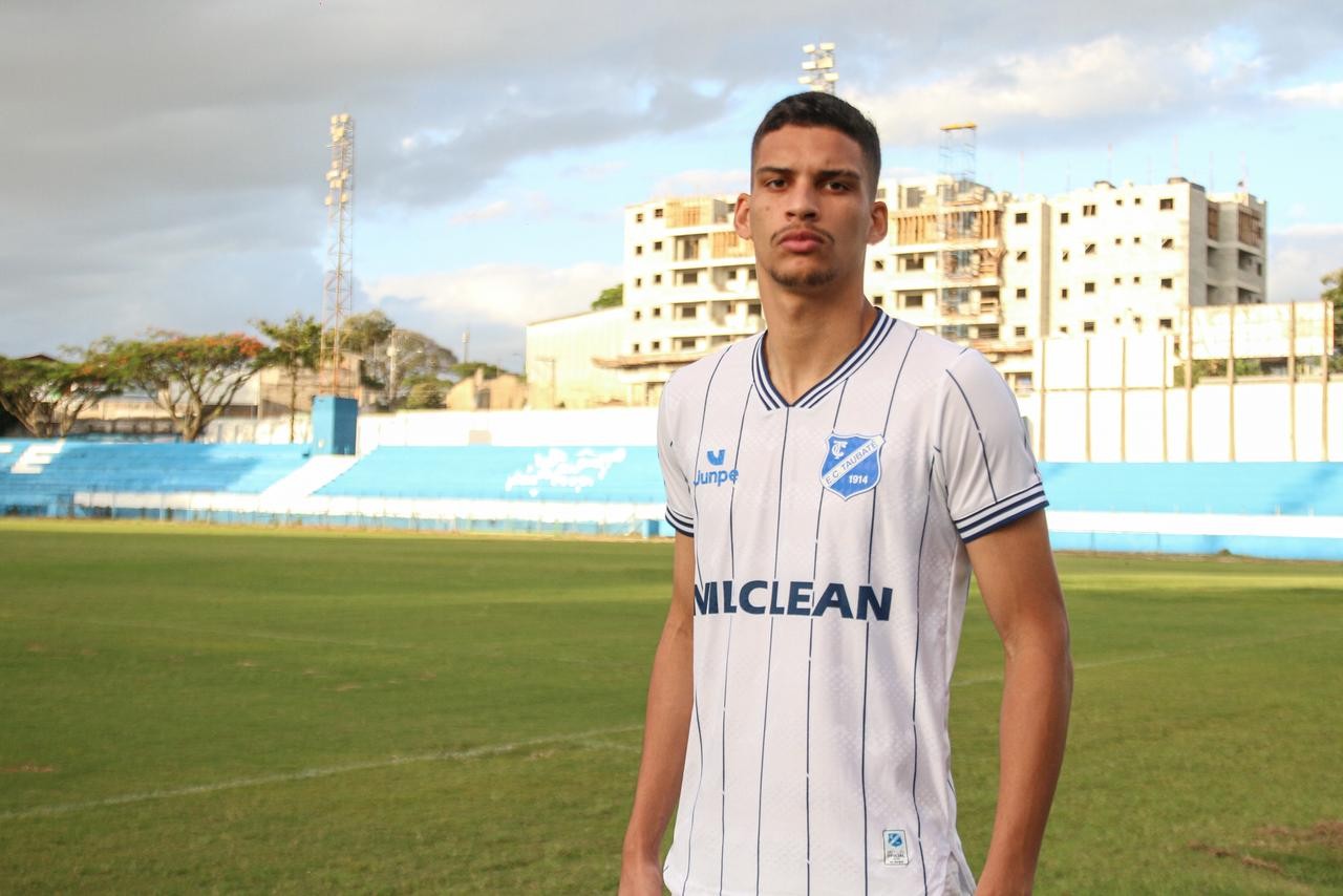 André Klaus é o novo zagueiro do Taubaté para a Série A2 | Ge