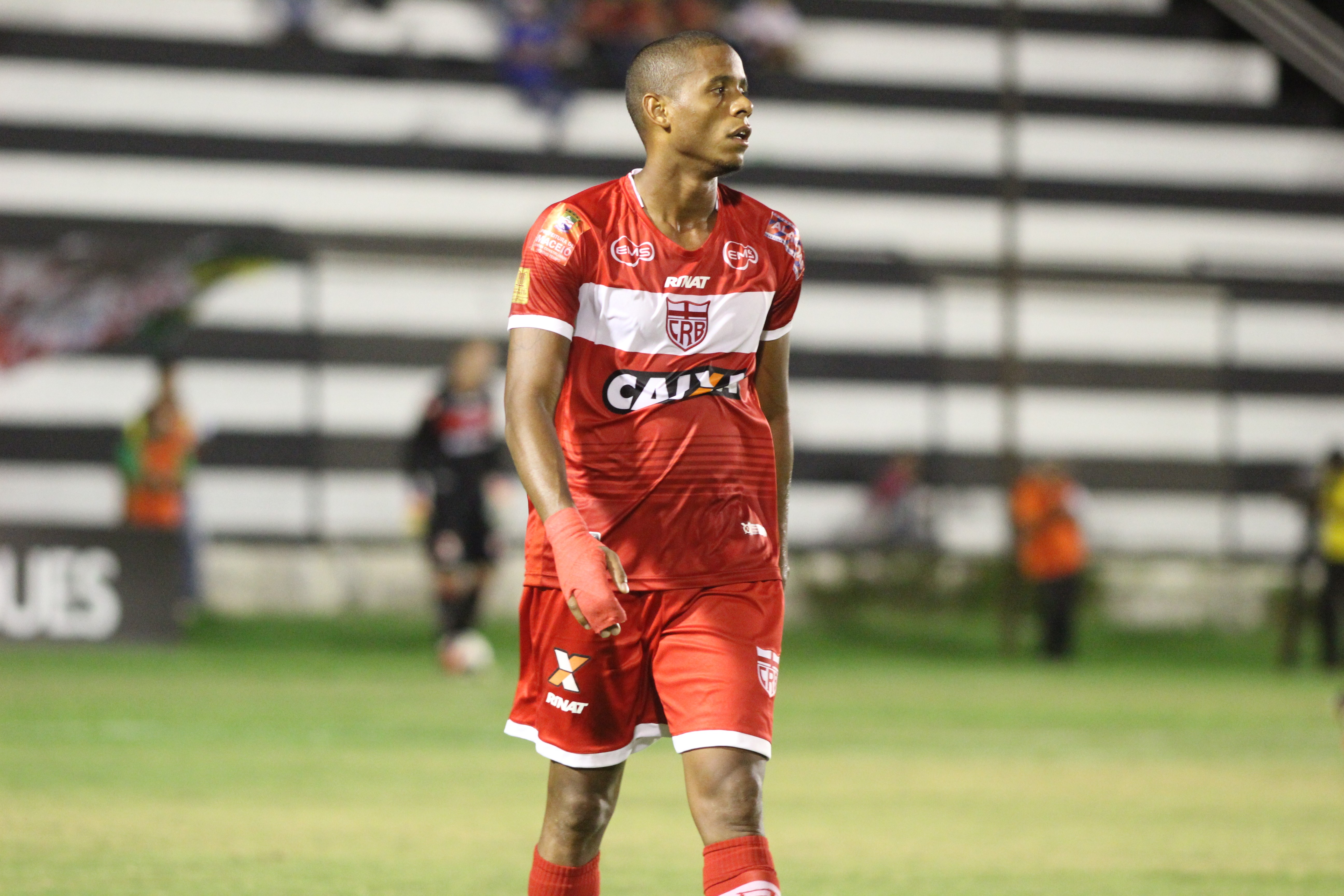 Diego Rosa e Sena não têm lesão, mas desfalcam o CRB contra o Campinense