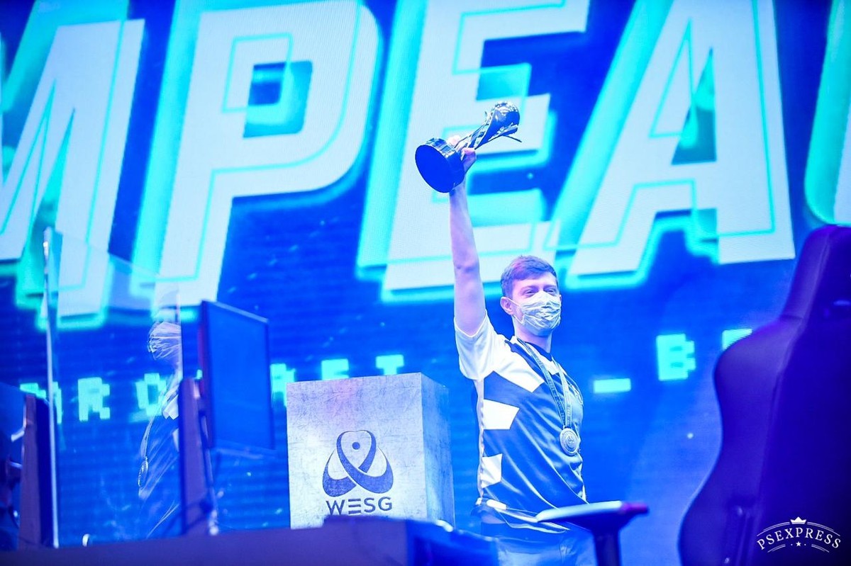 WESG LATAM 2021: Diego "Kelazhur" é campeão no Starcraft II | wesg ...