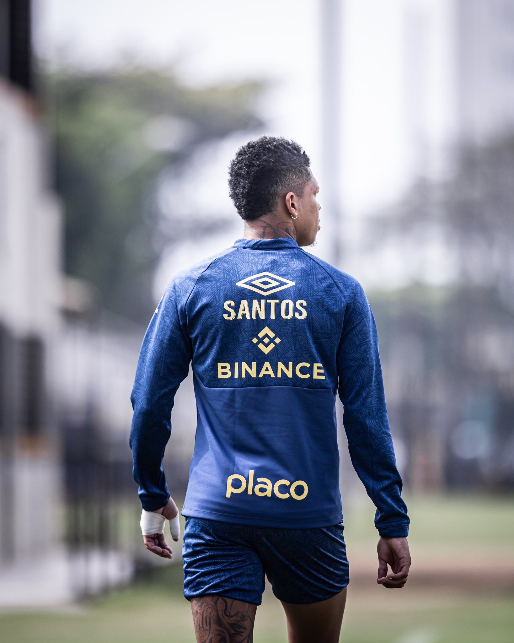 Santos estuda solução para três nomes pouco utilizados do elenco | Ge