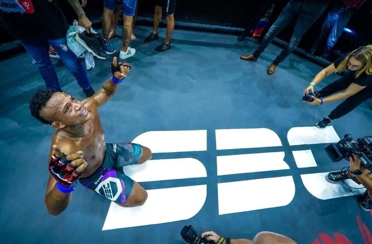 Max Denner vence russo em reality show de MMA na Sérvia | grande minas ...
