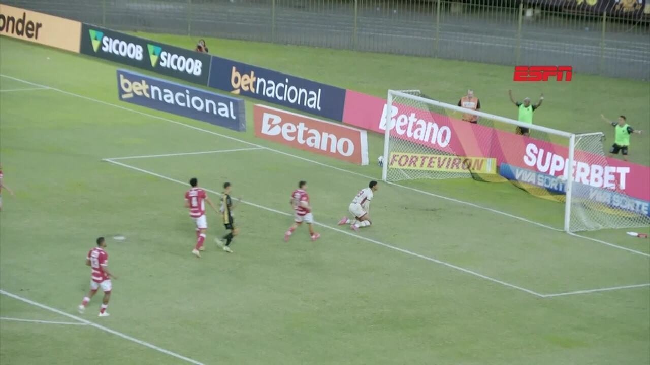 Volta Redonda anuncia a contratação do zagueiro Lyncon | Ge