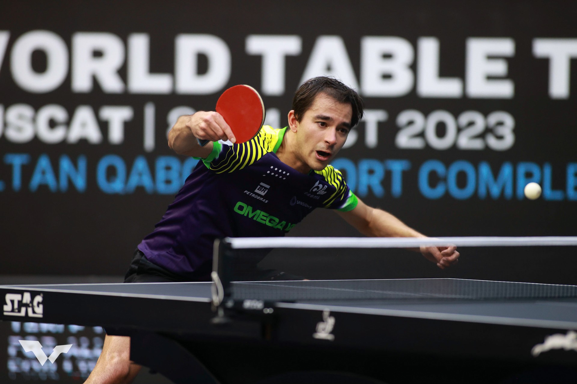 Hugo Calderano desperdiça set points e perde nas oitavas do WTT Star ...