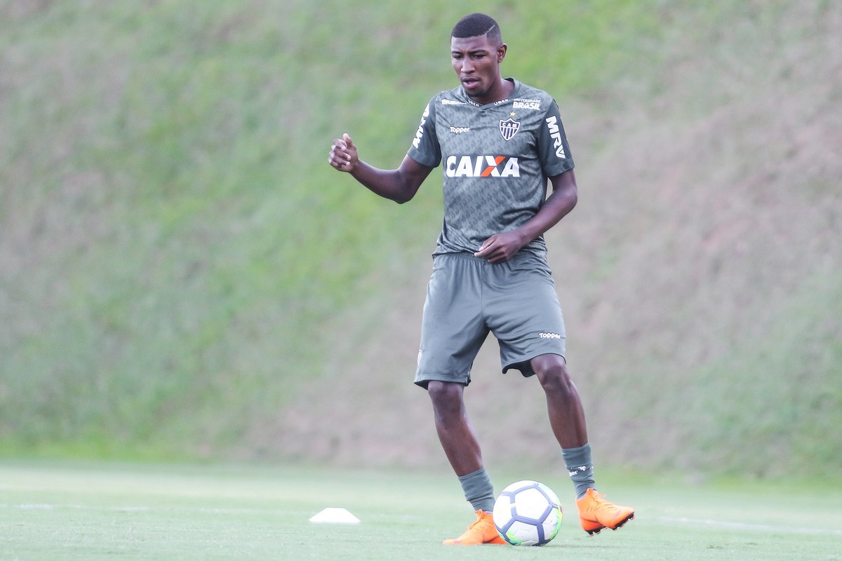 Emerson projeta evolução e busca fugir das sombras de Marcos Rocha e ...