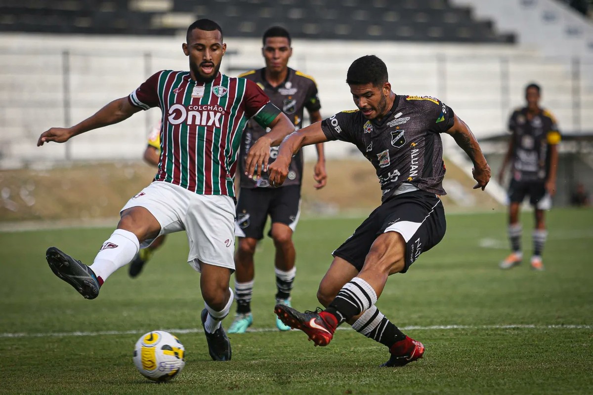 Abc E Fluminense Pi Empatam Em Jogo De Seis Gols Pela Copa Do Brasil