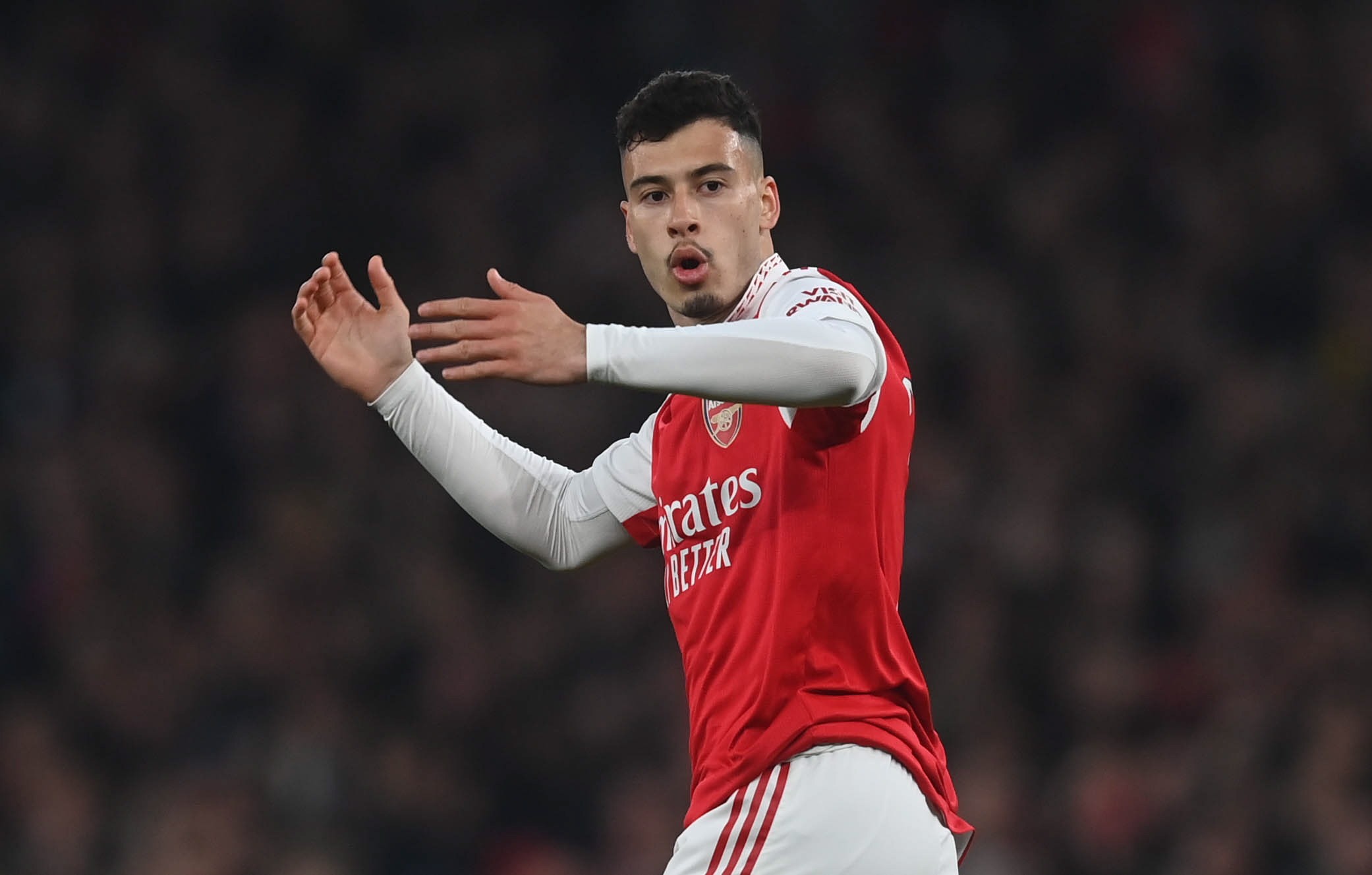 Artilheiro do Arsenal, Martinelli iguala marca de Firmino na Premier ...