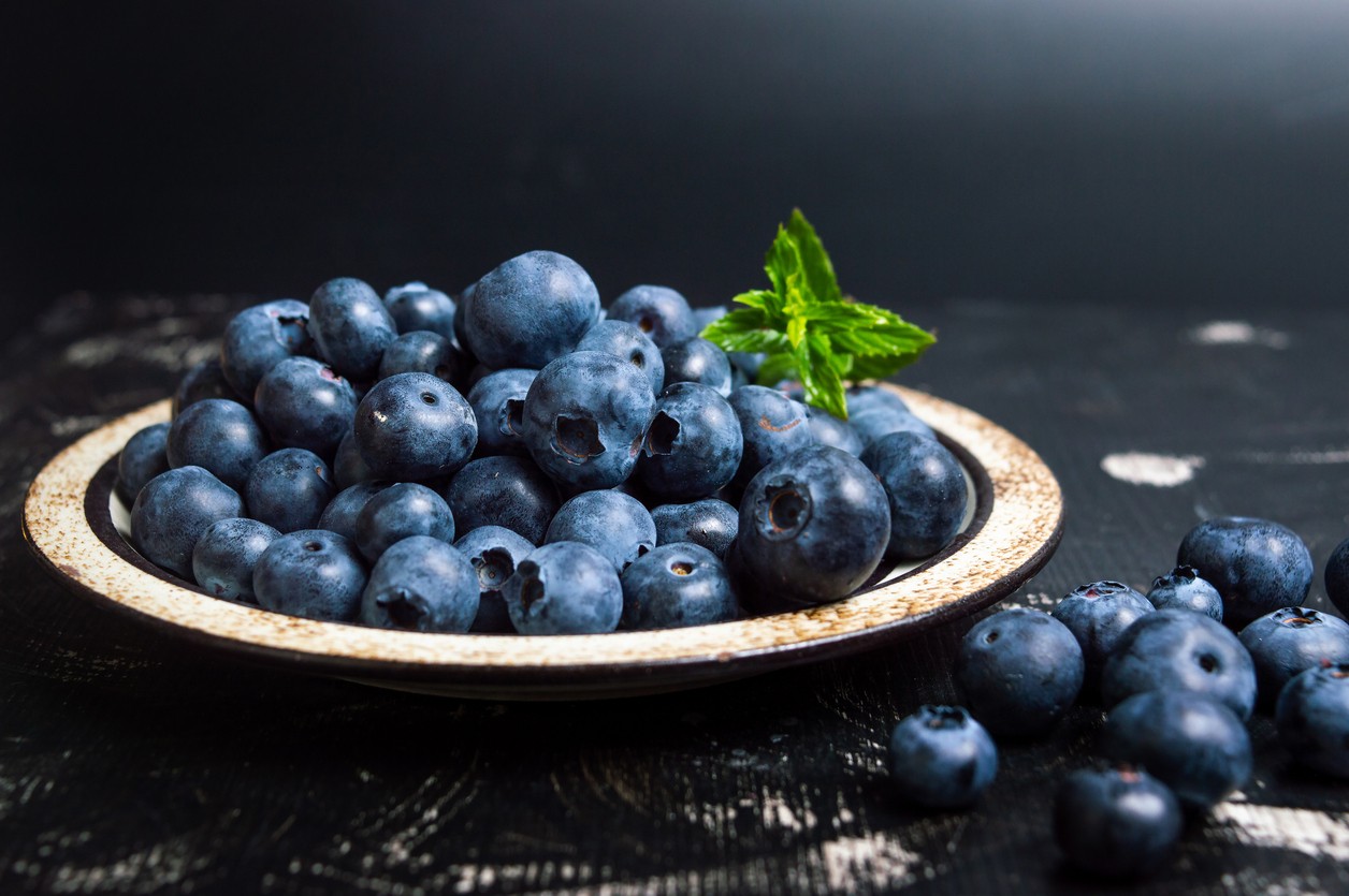 Blueberry: calorias, benefícios e tabela nutricional