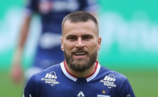 Harmonização facial: compare como Lucas Lima era quando deixou o Santos ...