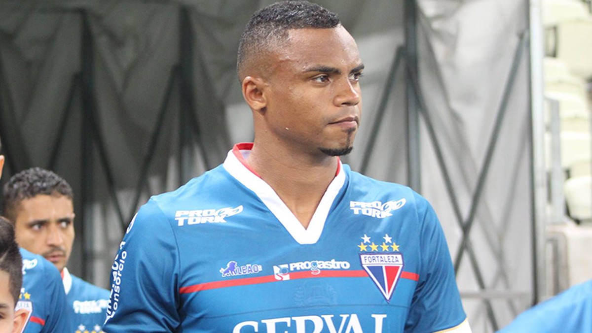 Floresta anuncia zagueiro Edimar, ex-Fortaleza | futebol | ge