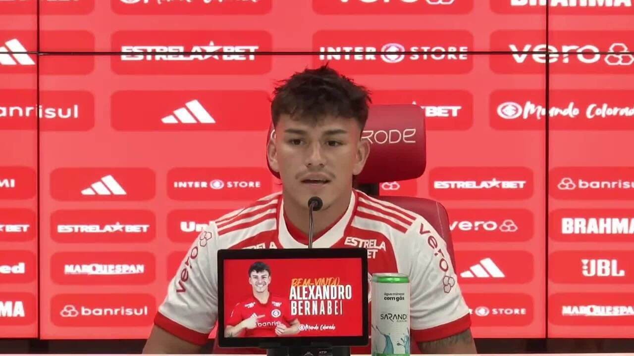 Bernabei é apresentado pelo Inter, fala sobre suas características e ...