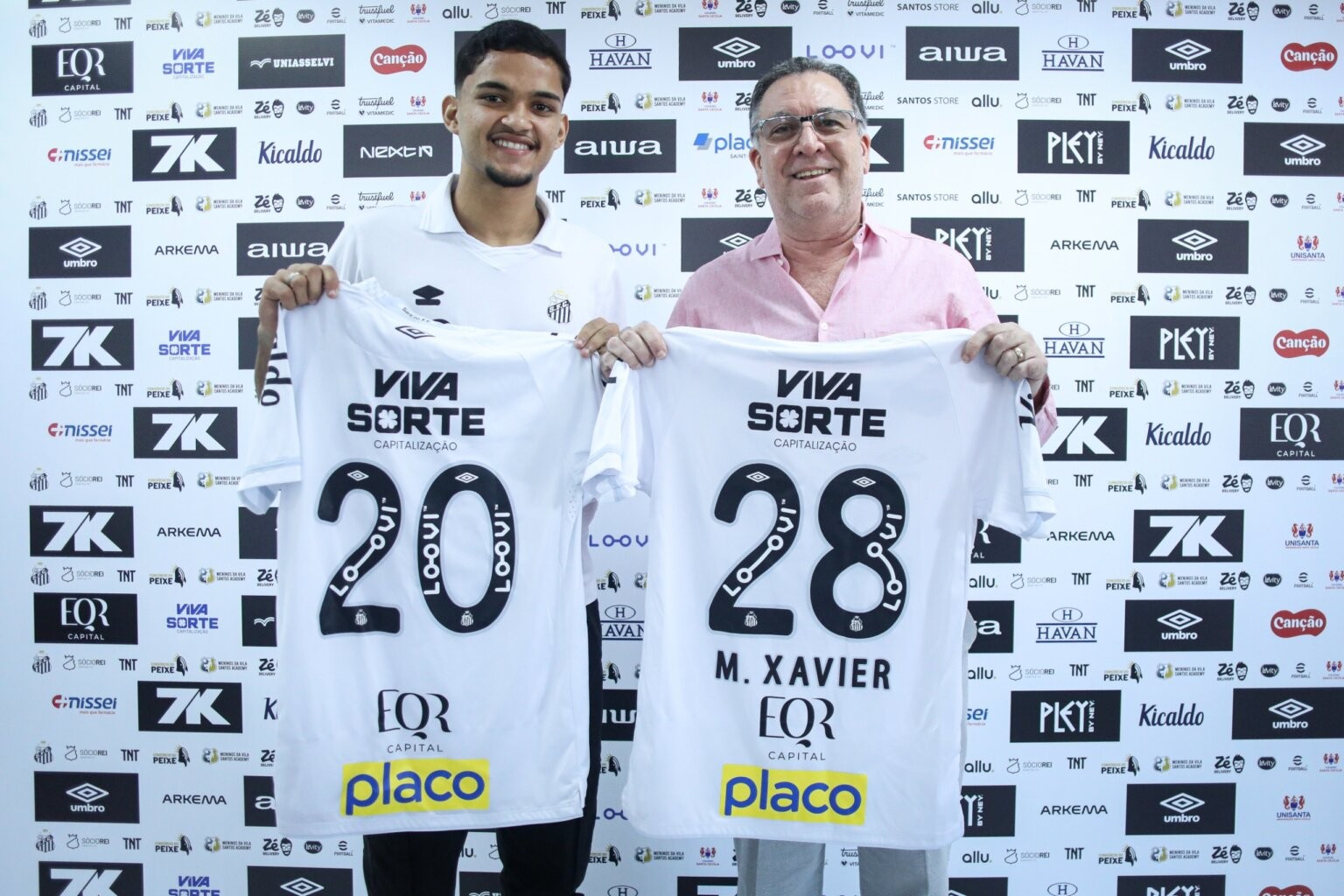Santos anuncia a renovação do atacante Mateus Xavier, do sub-20 | Ge
