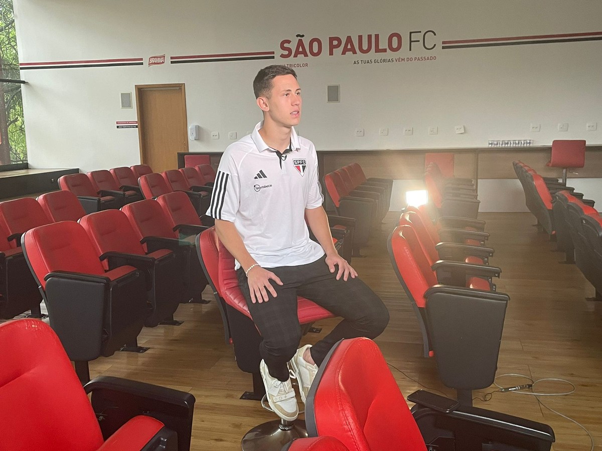 Patryck, do São Paulo, explica como amadureceu após estreia difícil e ...