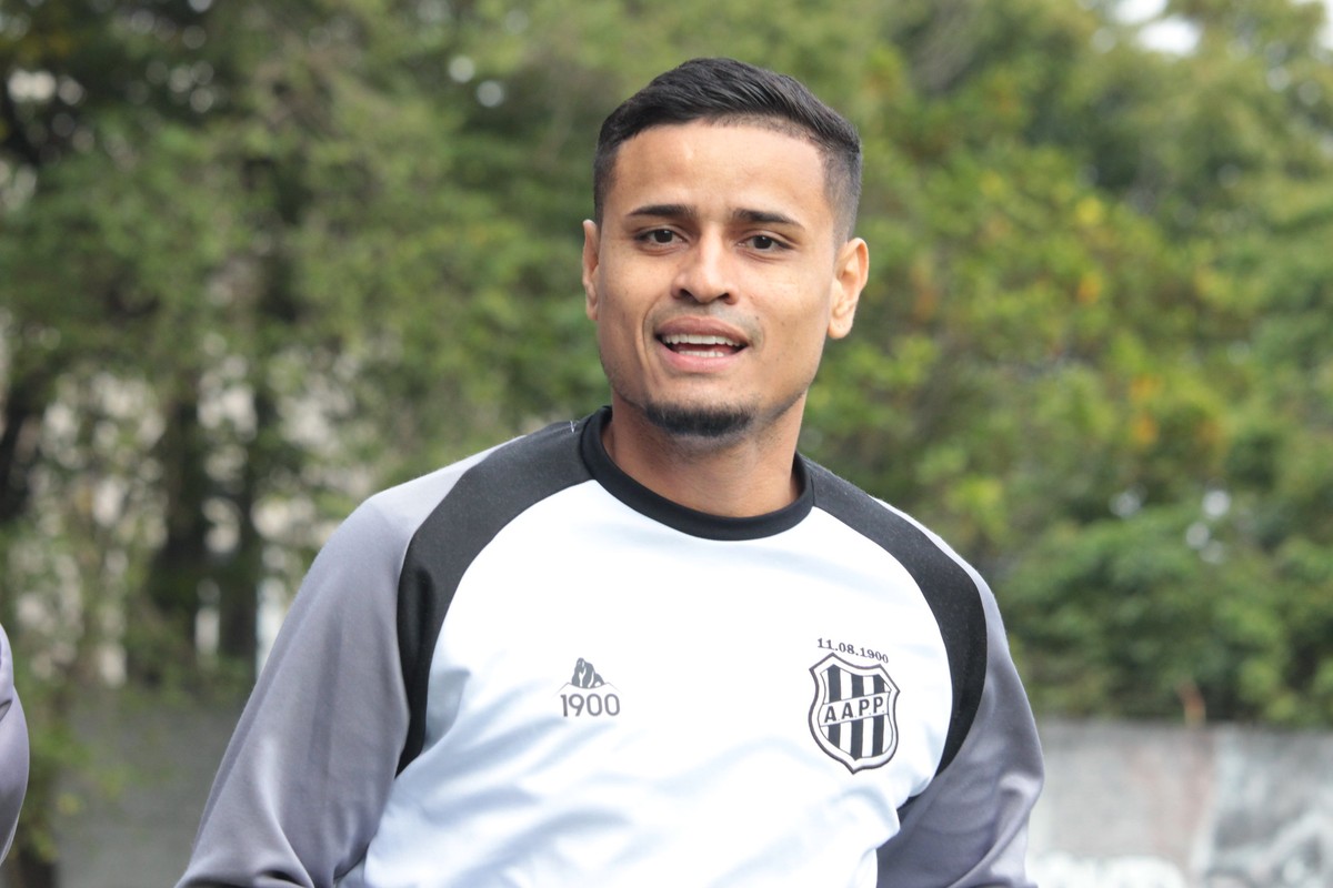 Everton corre em campo três meses após cirurgia, e torcida da Ponte se ...