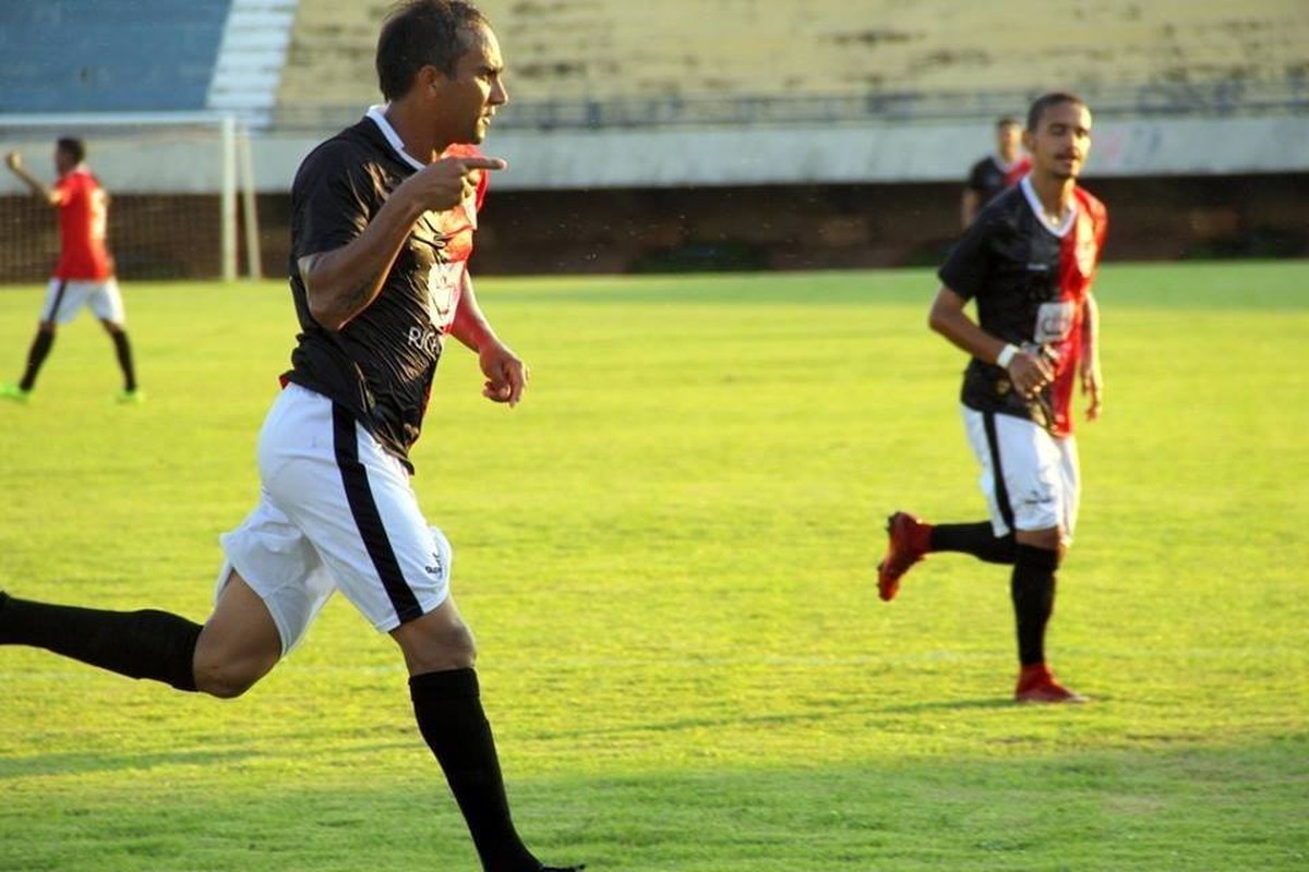 Capital FC empata em casa e volta a liderança do Grupo A | futebol | ge