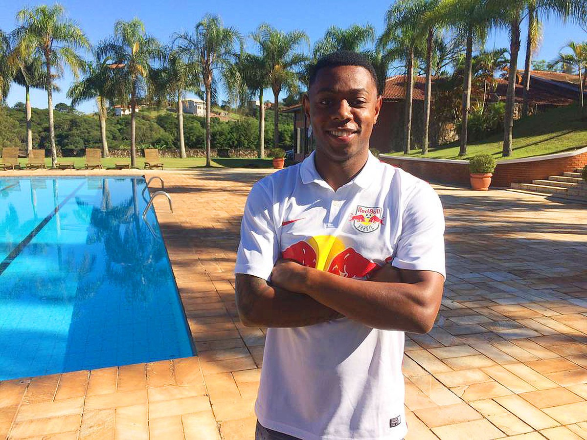 Ex-Portuguesa, Tatá chega ao RBB como nono reforço para sequência de ...