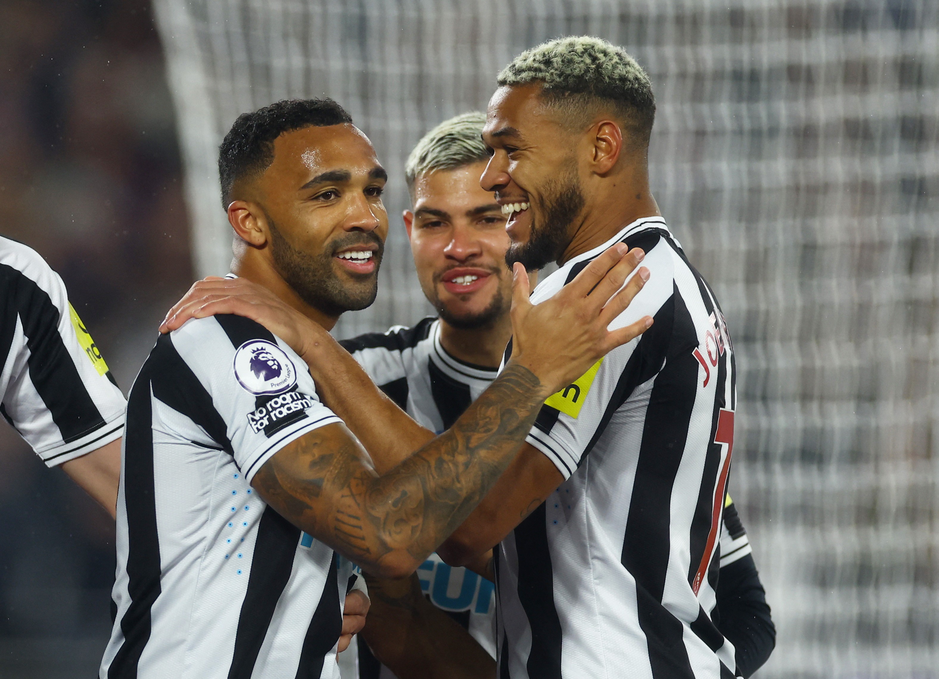 Newcastle goleia West Ham na Premier League com dois gols de Joelinton | Ge