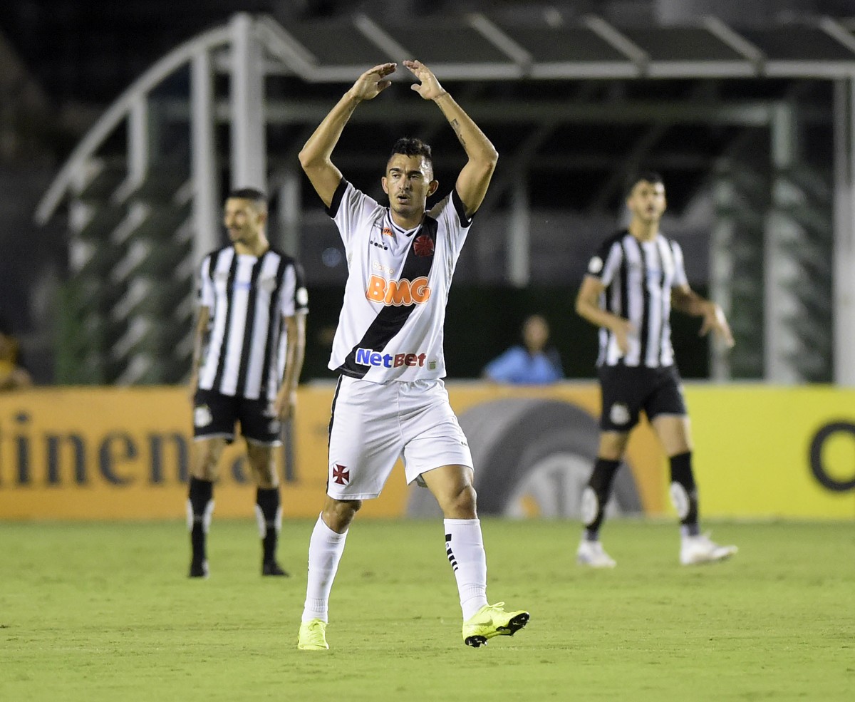 "Pouco visto", Raul vira peça-chave no meio do Vasco e ganha nova ...