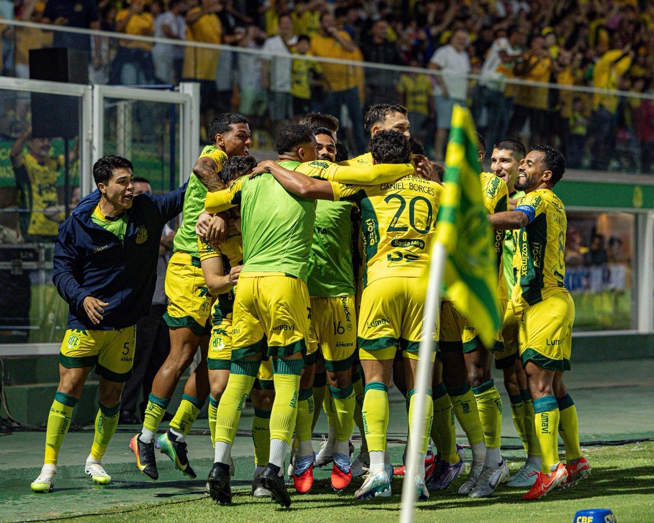 Alesson, do Mirassol, marca o gol mais rápido do Brasileirão 2025 | Ge