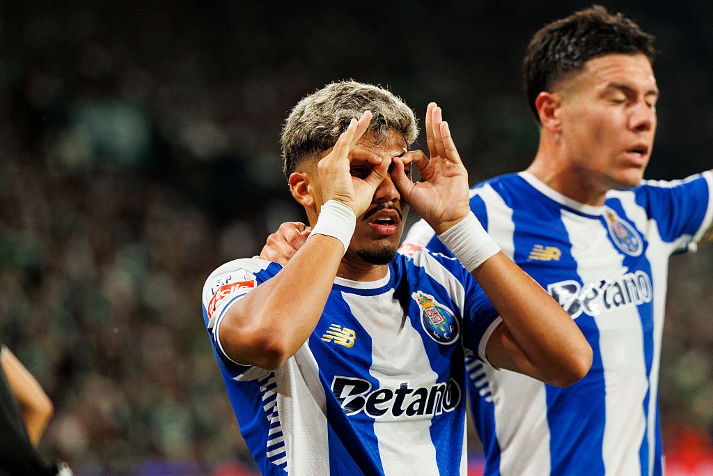 Com golaço de ex-São Paulo, Porto vence clássico com Sporting; veja | Ge