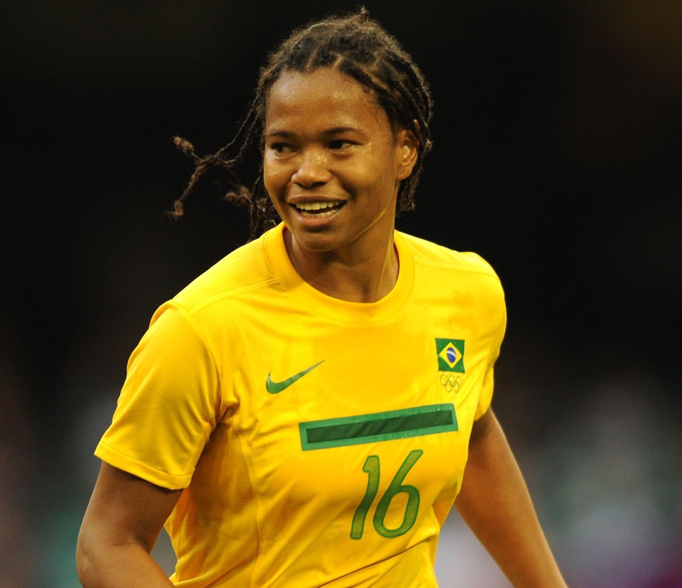 Ex-Seleção, Renata Costa fatura acesso inédito Com clube no Piauí | Ge