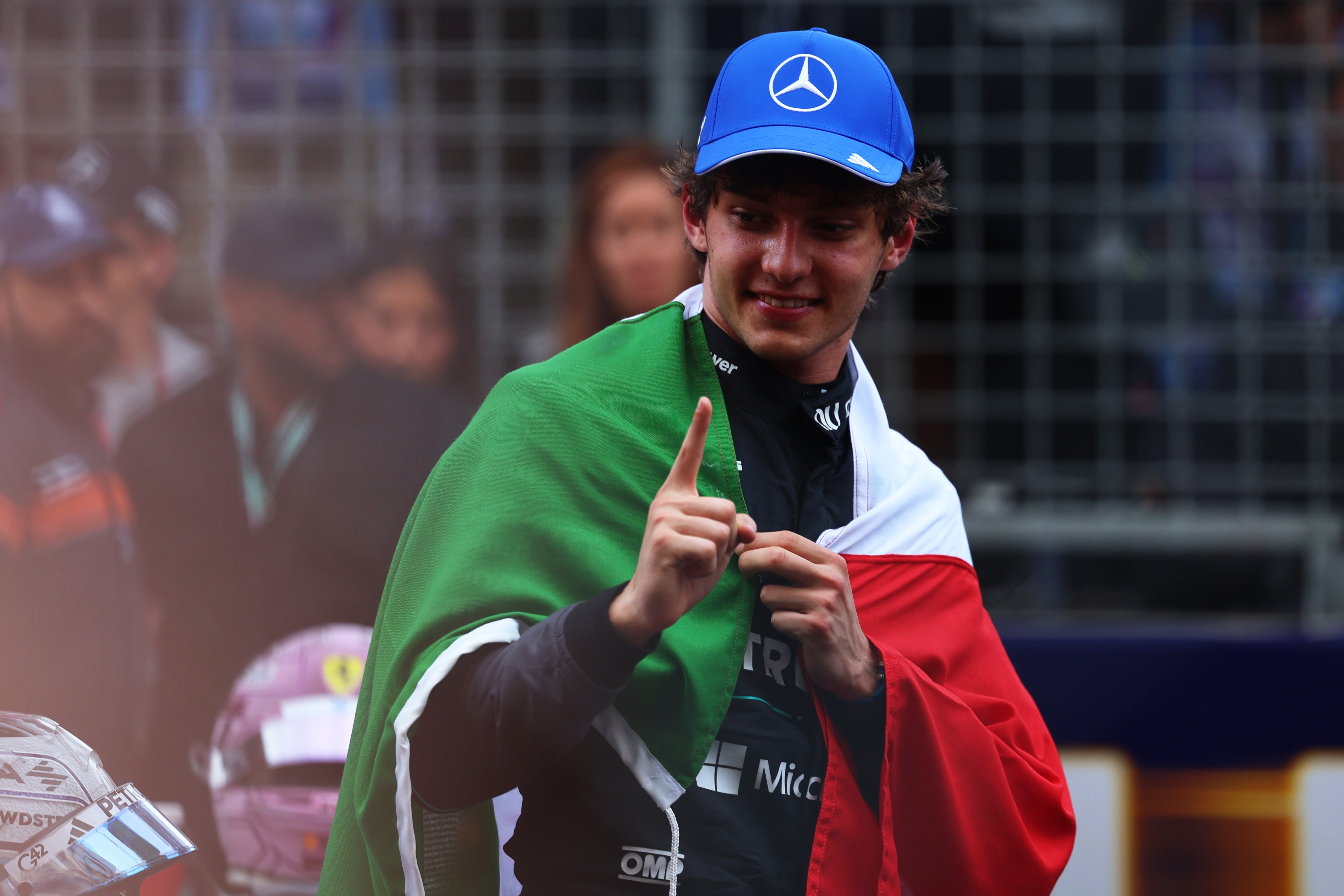 GP de Mônaco: Antonelli segura Hamilton e vence; Bortoleto é 12º | Ge