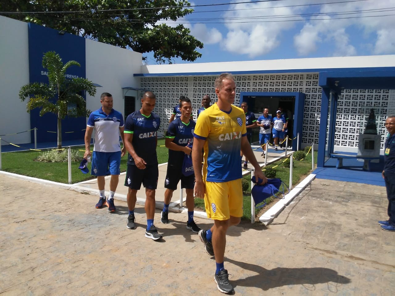 Jogadores do CSA começam 2019 com treinos pesados: goleiros são os mais ...