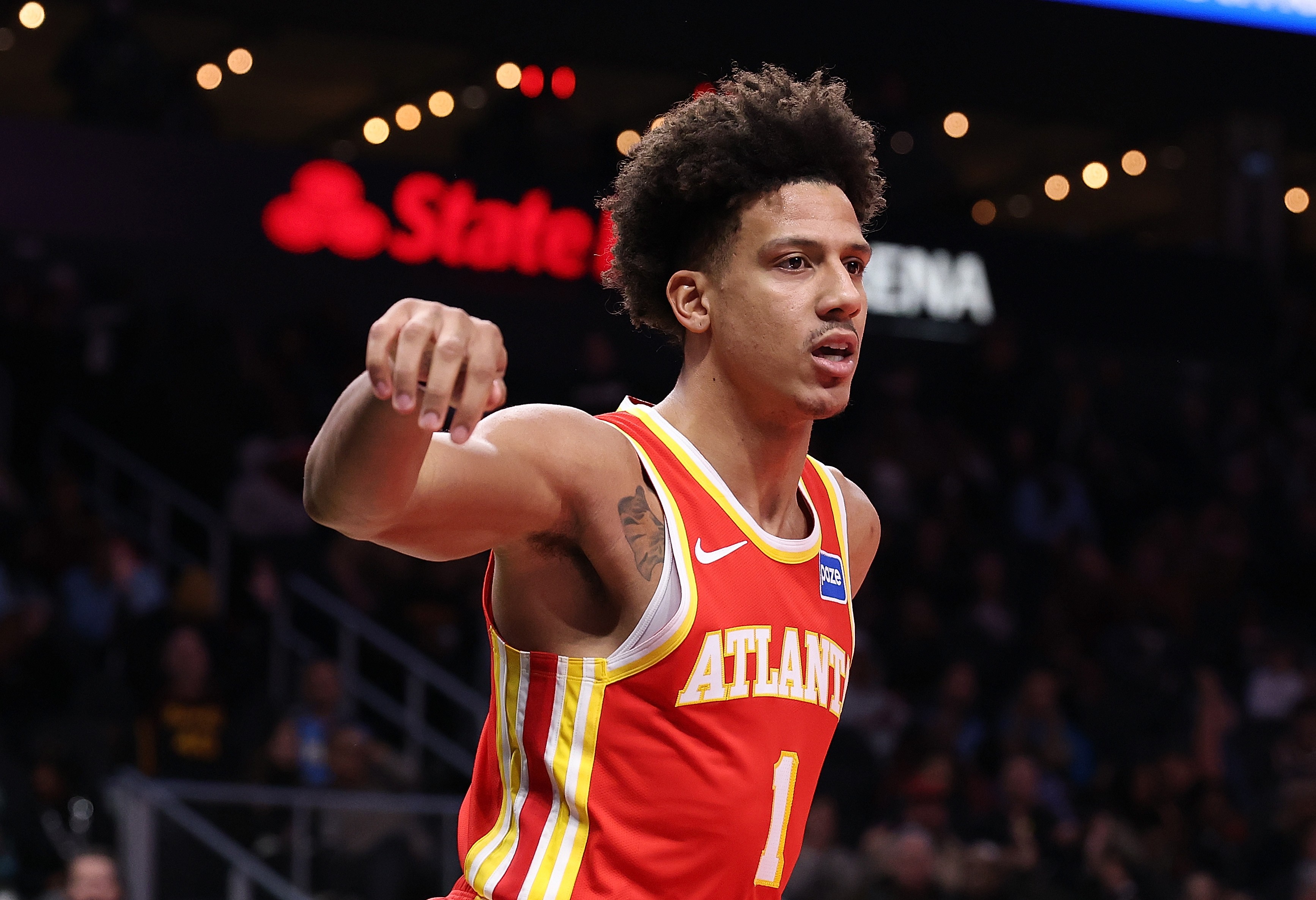 Jalen Johnson consegue o 2º triplo-duplo mais rápido da história da NBA ...
