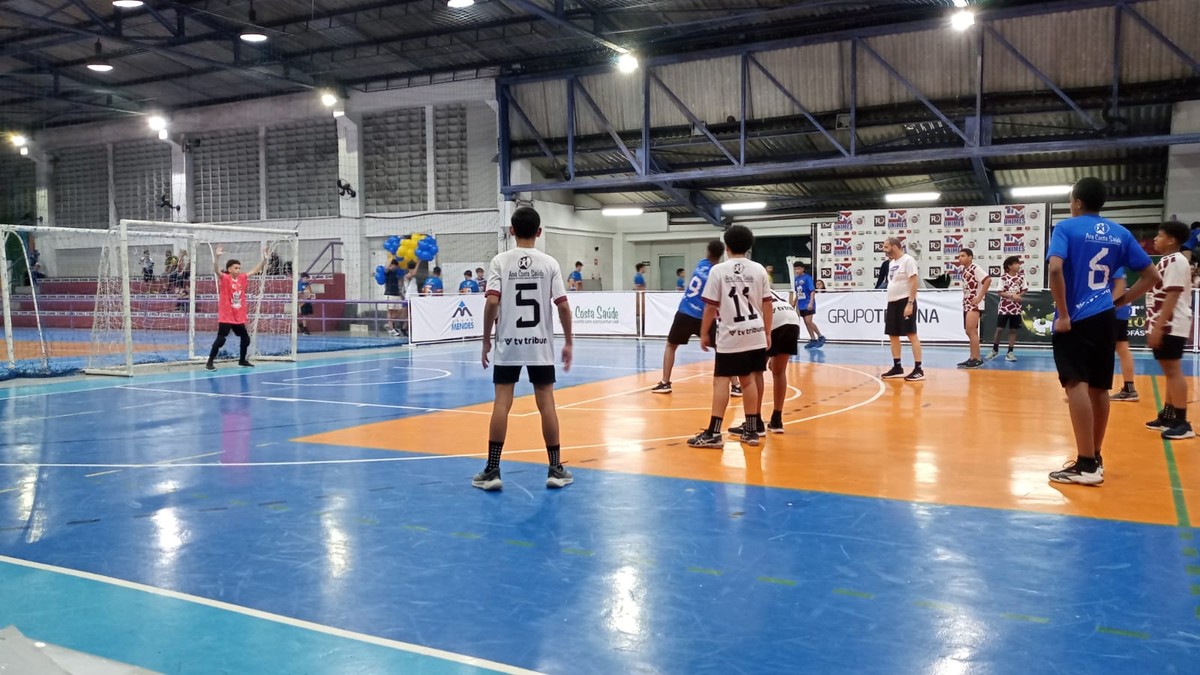 EE Pastor Joaquim Lopes Leão bate Pieruzzi Netto e avança na 18ª Copa ...