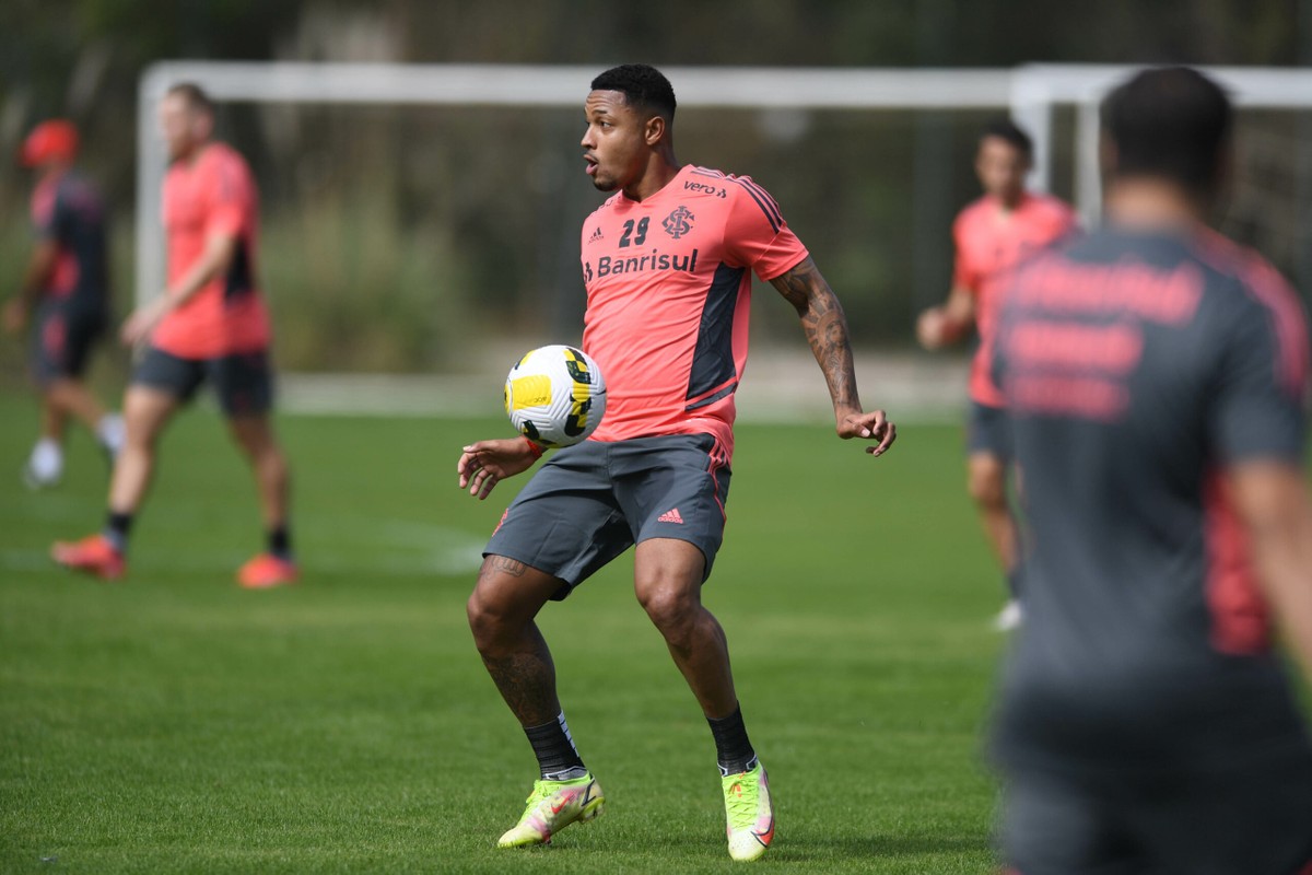 Há 30 jogos sem marcar pelo Inter, David tem sondagens para sair e pode ...