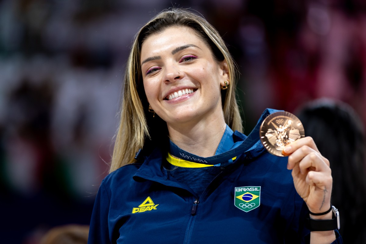 Rosamaria Celebra 2024 E Mira Los Angeles 2028 Com Equilíbrio E Força