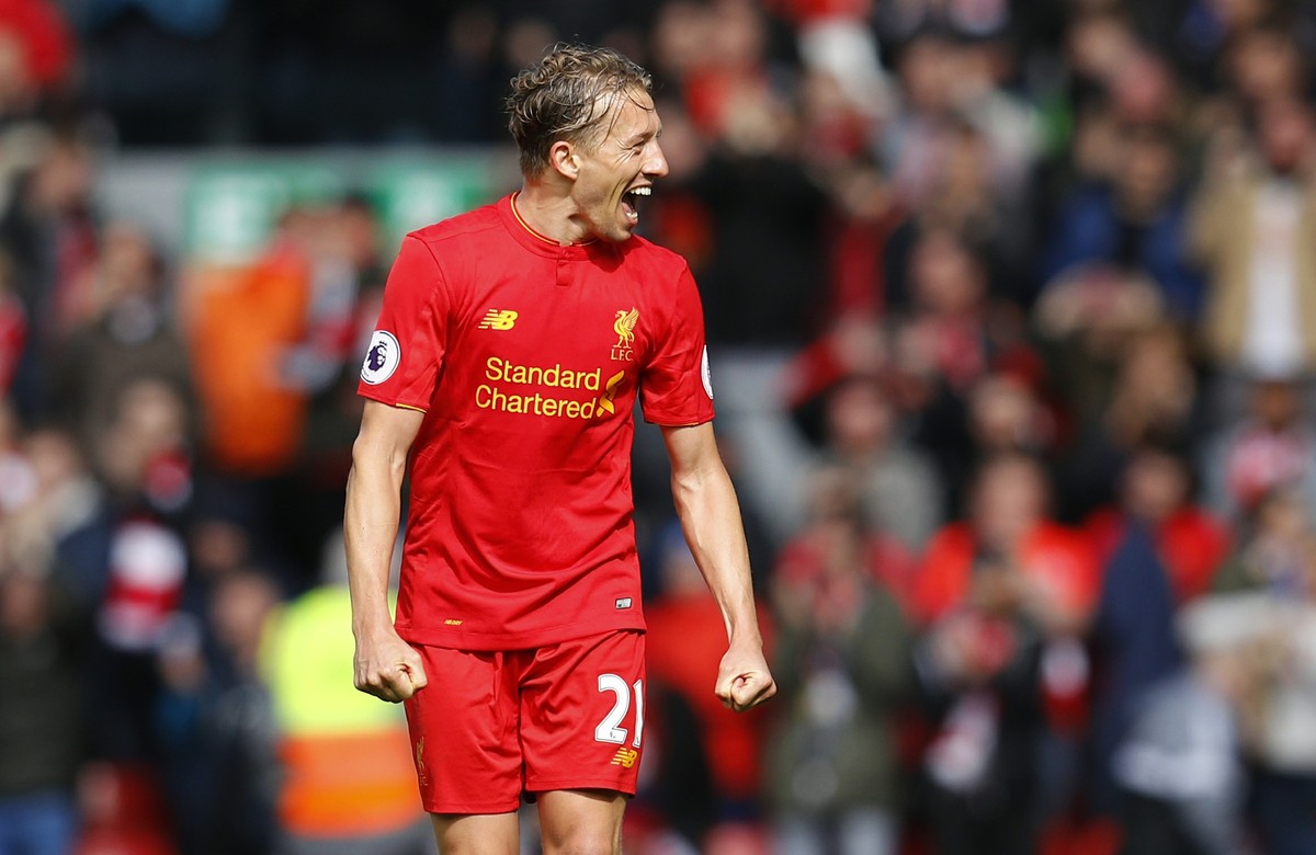Após 10 anos de Liverpool, Lucas Leiva está a caminho da Lazio ...