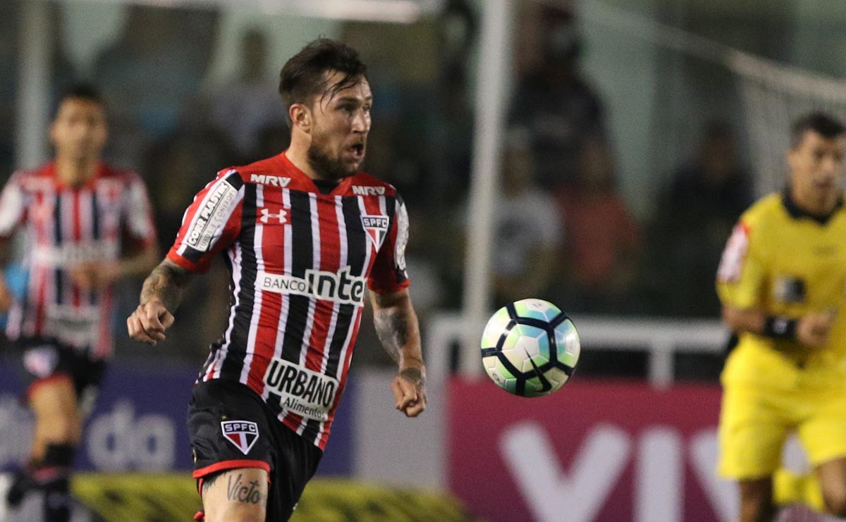 Com Jonatan Gómez, CSA chega a 33 contratações na temporada: nove já saíram